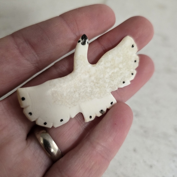 Vintage | Jewelry | Alaskan Indigenous Inuit Carved Bone Bird Pin ...